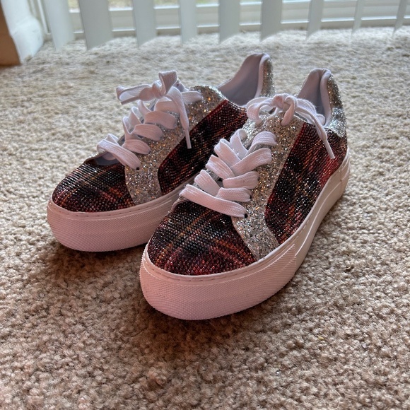 Betsey Johnson | Shoes | Betsey Johnson Lindsay Sneaker With Rhinestones In Plaid Size 65 | Poshmark